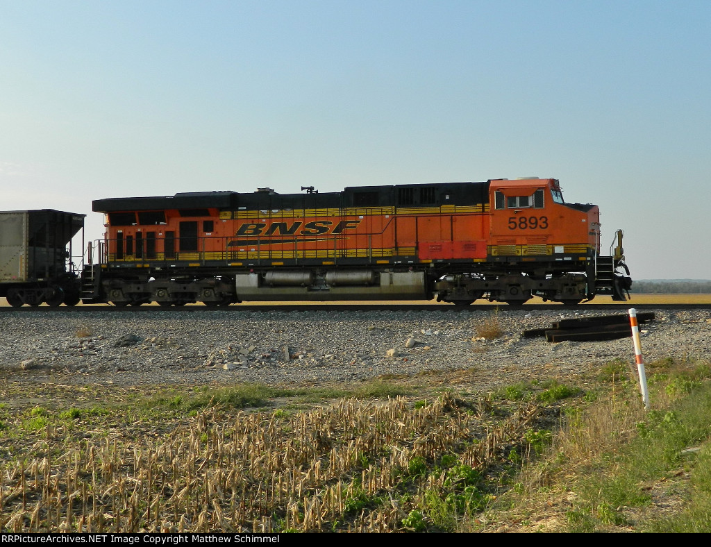 BNSF 5893 - DPU